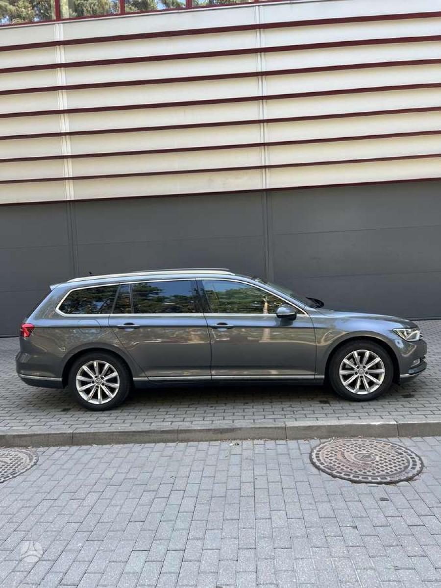 Pelēks Volkswagen Passat 2017 Alīta, ar dzinēja tilpumu 1.60 L un nobraukumu 329 tūkst. km par 8700 €, foto 5 vietnē AUTOMOTO.COM.LV