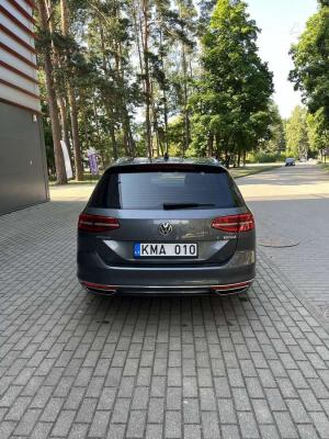 Pelēks Volkswagen Passat 2017 Alīta, ar dzinēja tilpumu 1.60 L un nobraukumu 329 tūkst. km par 8700 €, foto 7 vietnē AUTOMOTO.COM.LV