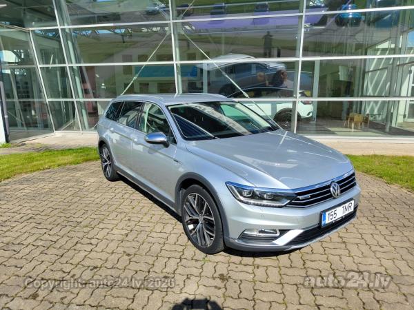 Grey Volkswagen Passat 2017 in Tartu, with an engine capacity of 2.00 L and mileage of 212 thousand km for 16000 €, photo 3 on AUTOMOTO.COM.LV