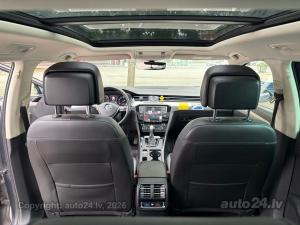 Pelēks Volkswagen Passat 2017 Tallina, ar dzinēja tilpumu 2.00 L un nobraukumu 632 tūkst. km par 4400 €, foto 7 vietnē AUTOMOTO.COM.LV