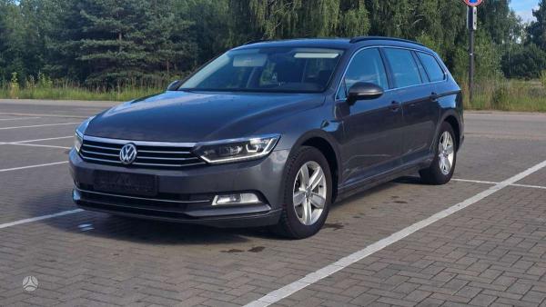 Grey Volkswagen Passat 2017 in Kaunas, with an engine capacity of 1.97 L and mileage of 298 thousand km for 9350 €, photo 2 on AUTOMOTO.COM.LV