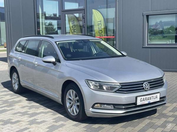 Grey Volkswagen Passat 2017 in Siauliai, with an engine capacity of 2.00 L and mileage of 267 thousand km for 10500 €, photo 1 on AUTOMOTO.COM.LV