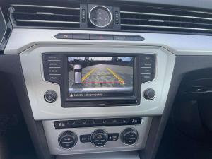 Pelēks Volkswagen Passat 2017 Šauļi, ar dzinēja tilpumu 2.00 L un nobraukumu 267 tūkst. km par 10500 €, foto 15 vietnē AUTOMOTO.COM.LV