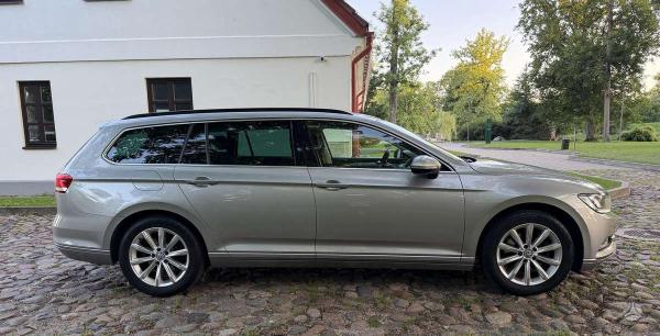 Grey Volkswagen Passat 2017 in Kaunas, with an engine capacity of 1.40 L and mileage of 184 thousand km for 11900 €, photo 4 on AUTOMOTO.COM.LV