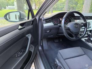 Pelēks Volkswagen Passat 2017 Kauņa, ar dzinēja tilpumu 1.40 L un nobraukumu 184 tūkst. km par 11900 €, foto 10 vietnē AUTOMOTO.COM.LV