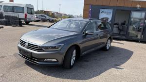 Grey Volkswagen Passat 2017 in Marijampole, with an engine capacity of 2.00 L and mileage of 262 thousand km for 9650 €, photo 8 on AUTOMOTO.COM.LV