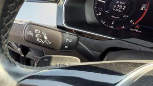 Grey Volkswagen Passat 2017 in Marijampole, with an engine capacity of 2.00 L and mileage of 262 thousand km for 9650 €, photo 32 on AUTOMOTO.COM.LV