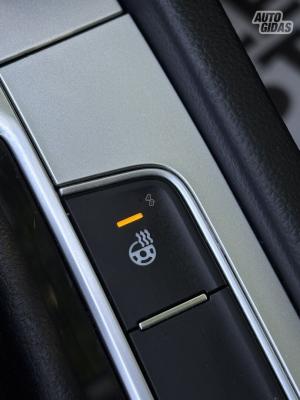 Pelēks Volkswagen Passat 2017 Utena, ar dzinēja tilpumu 2.00 L un nobraukumu 202 tūkst. km par 9450 €, foto 26 vietnē AUTOMOTO.COM.LV