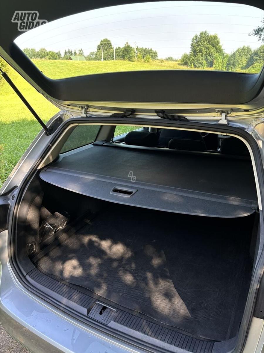 Pelēks Volkswagen Passat 2017 Utena, ar dzinēja tilpumu 2.00 L un nobraukumu 202 tūkst. km par 9450 €, foto 27 vietnē AUTOMOTO.COM.LV