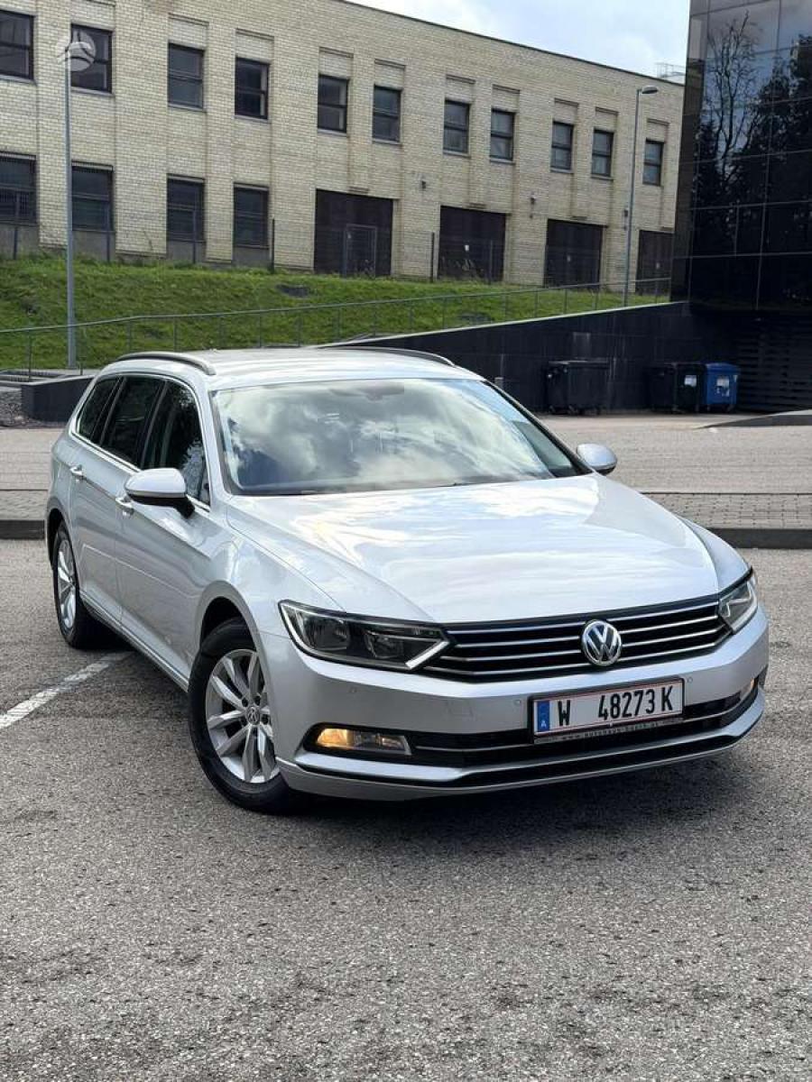 Grey Volkswagen Passat 2017 in Vilnius, with an engine capacity of 1.97 L and mileage of 320 thousand km for 8550 €, photo 3 on AUTOMOTO.COM.LV