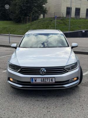Grey Volkswagen Passat 2017 in Vilnius, with an engine capacity of 1.97 L and mileage of 320 thousand km for 8550 €, photo 4 on AUTOMOTO.COM.LV