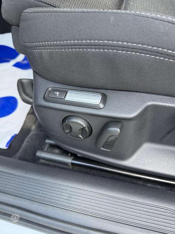 Pelēks Volkswagen Passat 2017 Viļņa, ar dzinēja tilpumu 1.97 L un nobraukumu 320 tūkst. km par 8550 €, foto 6 vietnē AUTOMOTO.COM.LV