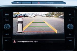 Pelēks Volkswagen Passat 2017 Rīga, ar dzinēja tilpumu 2.00 L un nobraukumu 174 tūkst. km par 10950 €, foto 20 vietnē AUTOMOTO.COM.LV