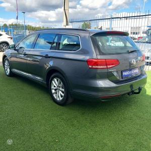 Pelēks Volkswagen Passat 2017 Panevēža, ar dzinēja tilpumu 1.60 L un nobraukumu 250 tūkst. km par 8300 €, foto 7 vietnē AUTOMOTO.COM.LV