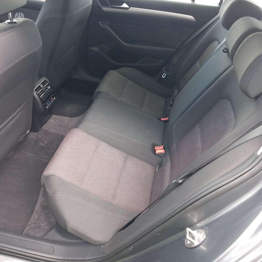 Pelēks Volkswagen Passat 2017 Panevēža, ar dzinēja tilpumu 1.60 L un nobraukumu 250 tūkst. km par 8300 €, foto 11 vietnē AUTOMOTO.COM.LV
