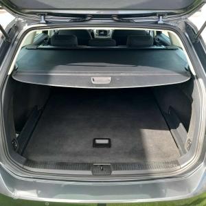 Pelēks Volkswagen Passat 2017 Panevēža, ar dzinēja tilpumu 1.60 L un nobraukumu 250 tūkst. km par 8300 €, foto 13 vietnē AUTOMOTO.COM.LV