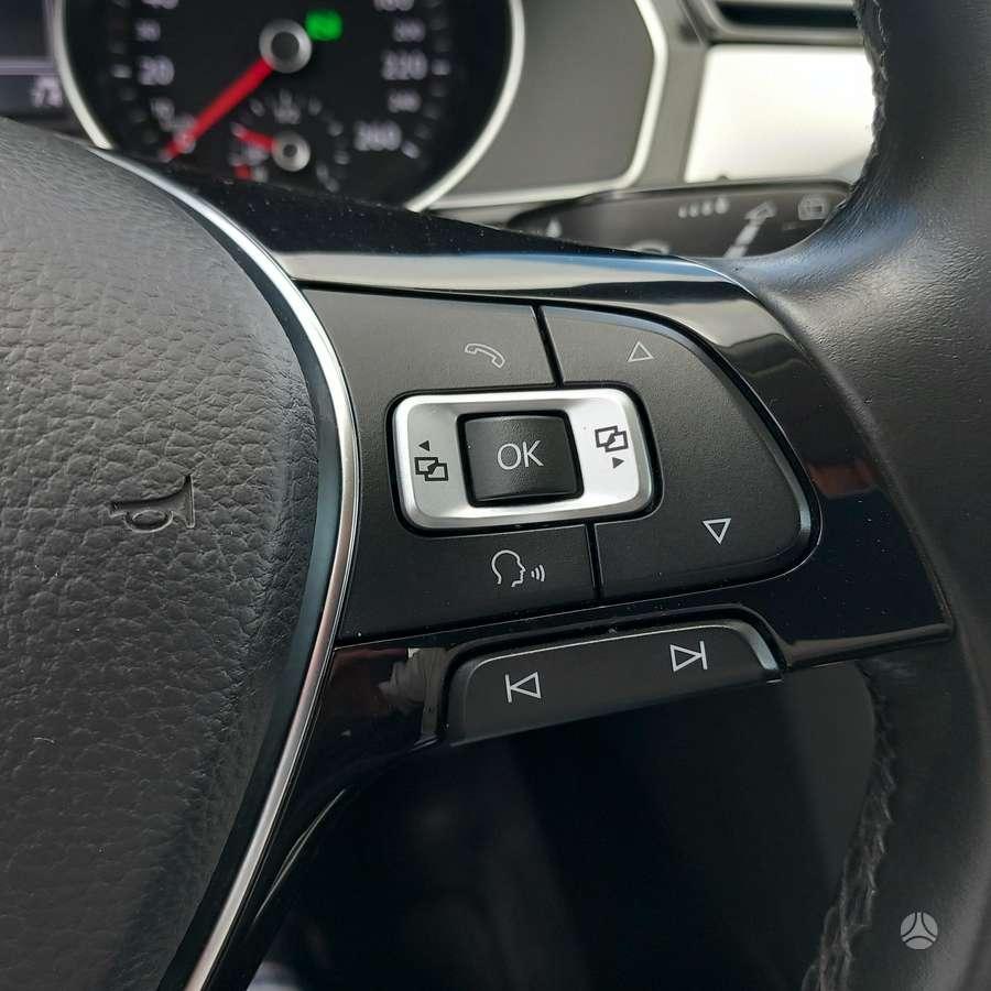 Pelēks Volkswagen Passat 2017 Panevēža, ar dzinēja tilpumu 1.60 L un nobraukumu 250 tūkst. km par 8300 €, foto 15 vietnē AUTOMOTO.COM.LV