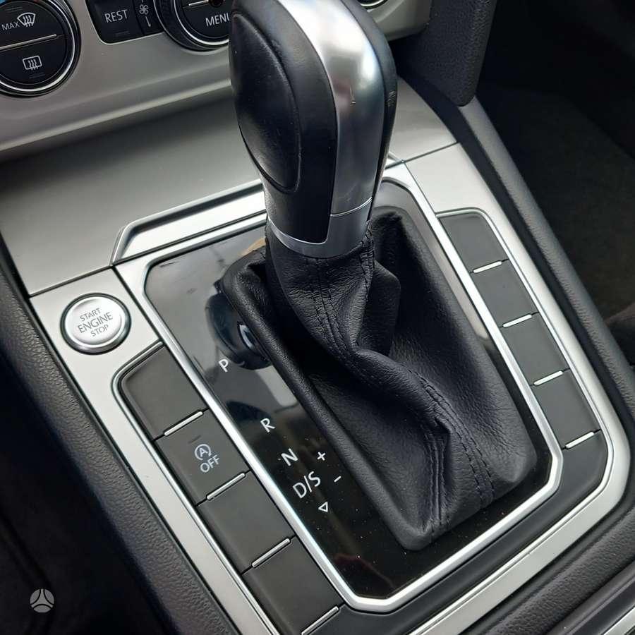 Pelēks Volkswagen Passat 2017 Panevēža, ar dzinēja tilpumu 1.60 L un nobraukumu 250 tūkst. km par 8300 €, foto 20 vietnē AUTOMOTO.COM.LV