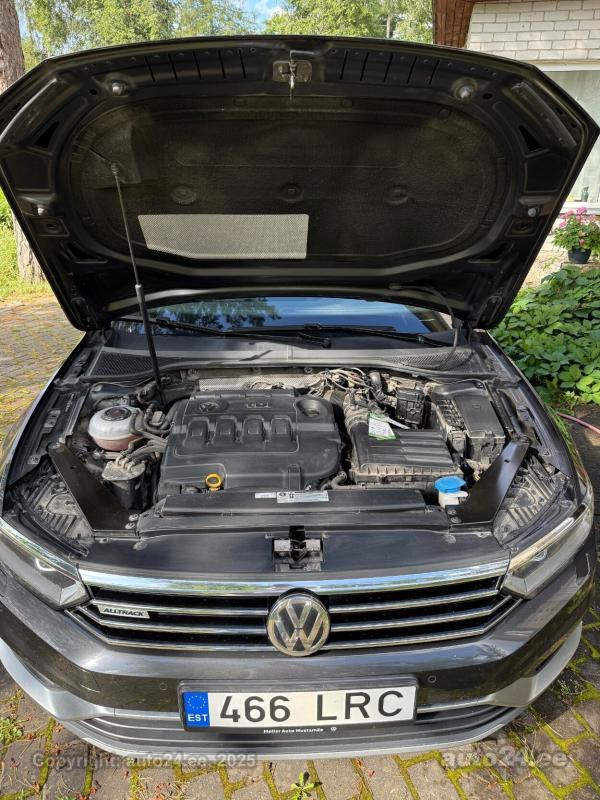 Pelēks Volkswagen Passat 2018 Tallina, ar dzinēja tilpumu 2.00 L un nobraukumu 161 tūkst. km par 16500 €, foto 11 vietnē AUTOMOTO.COM.LV