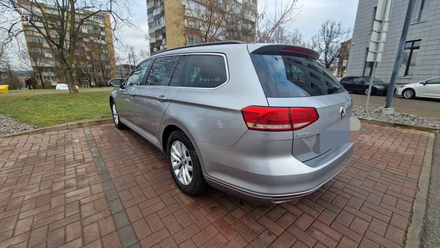 Pelēks Volkswagen Passat 2018 Viļņa, ar dzinēja tilpumu 1.50 L un nobraukumu 126 tūkst. km par 13500 €, foto 8 vietnē AUTOMOTO.COM.LV