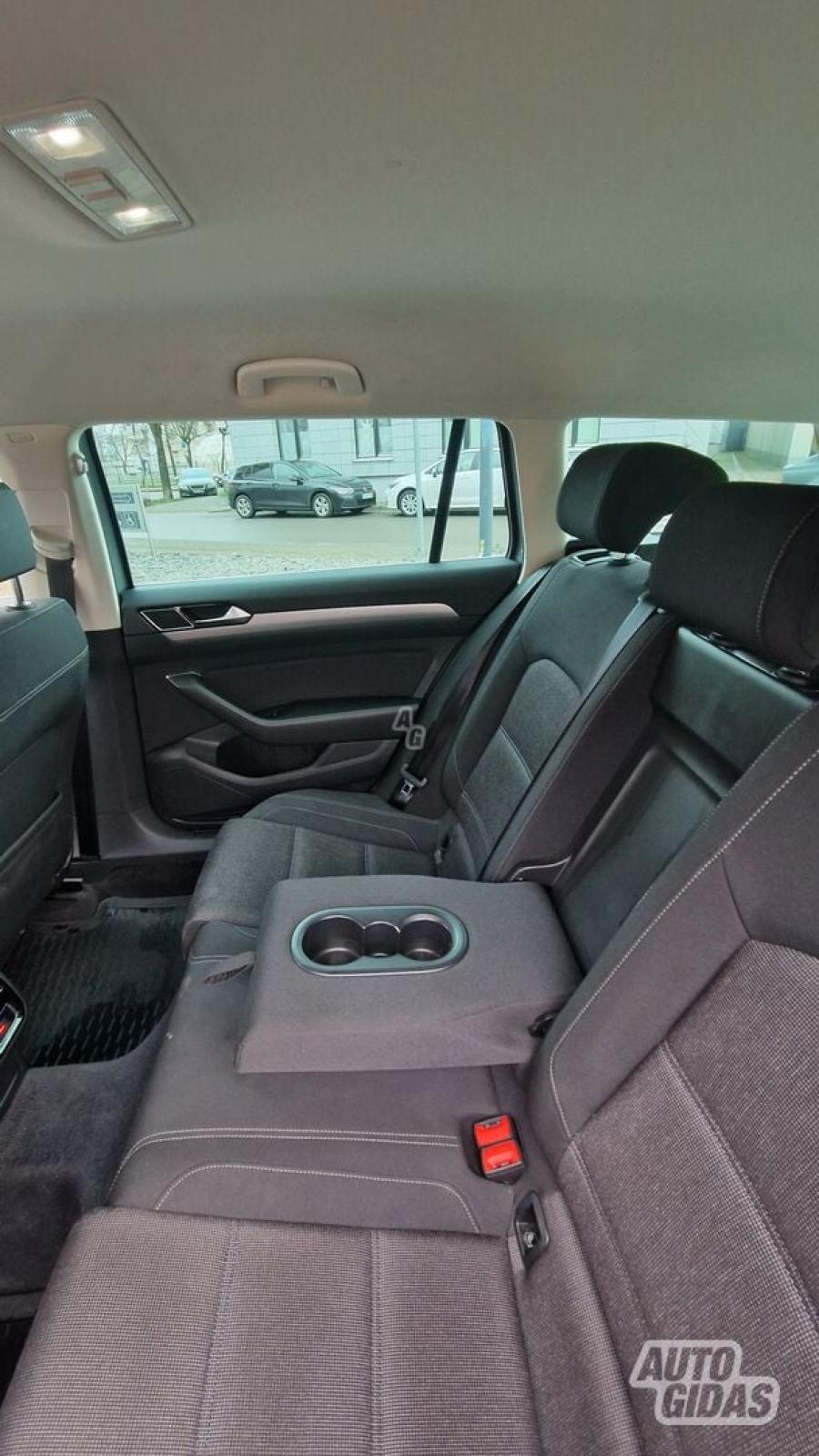 Pelēks Volkswagen Passat 2018 Viļņa, ar dzinēja tilpumu 1.50 L un nobraukumu 126 tūkst. km par 13500 €, foto 10 vietnē AUTOMOTO.COM.LV
