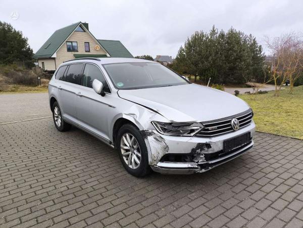 Pelēks Volkswagen Passat 2018 Viļņa, ar dzinēja tilpumu 1.97 L un nobraukumu 274 tūkst. km par 7450 €, foto 1 vietnē AUTOMOTO.COM.LV