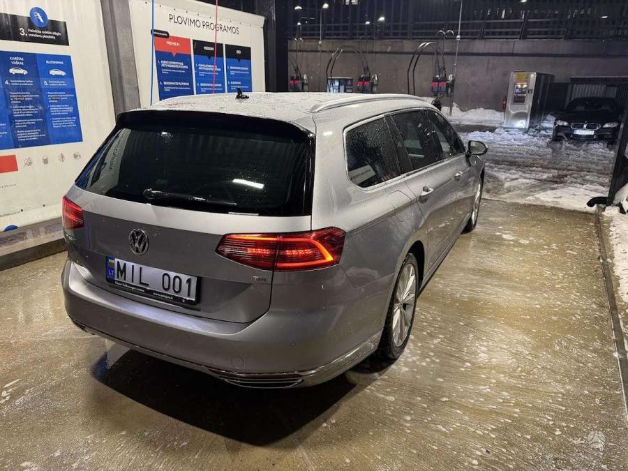 Pelēks Volkswagen Passat 2018 Viļņa, ar dzinēja tilpumu 1.60 L un nobraukumu 290 tūkst. km par 11750 €, foto 7 vietnē AUTOMOTO.COM.LV
