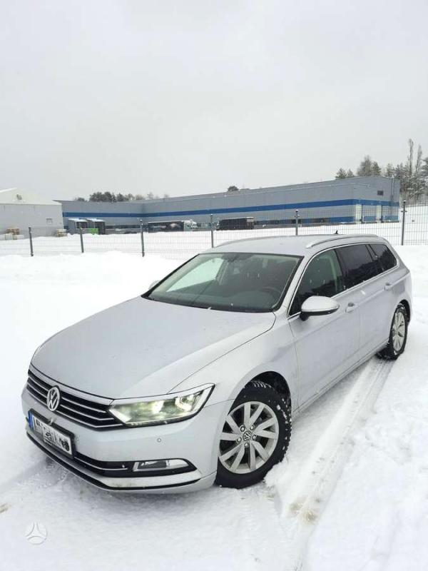 Pelēks Volkswagen Passat 2018 Viļņa, ar dzinēja tilpumu 1.60 L un nobraukumu 247 tūkst. km par 9200 €, foto 1 vietnē AUTOMOTO.COM.LV