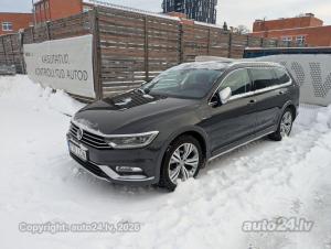 Pelēks Volkswagen Passat 2018 Tallina, ar dzinēja tilpumu 2.00 L un nobraukumu 122 tūkst. km par 19500 €, foto  vietnē AUTOMOTO.COM.LV
