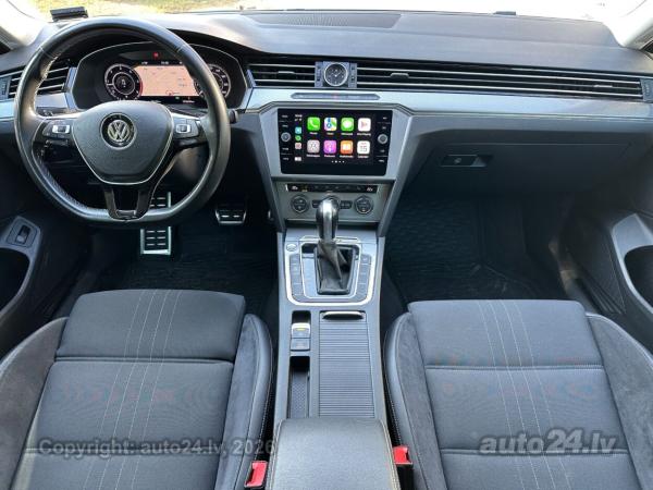 Grey Volkswagen Passat 2018 in Tallinn, with an engine capacity of 2.00 L and mileage of 134 thousand km for 18900 €, photo 6 on AUTOMOTO.COM.LV