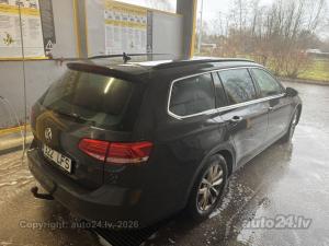 Grey Volkswagen Passat 2018 in Tallinn, with an engine capacity of 1.50 L and mileage of 210 thousand km for 12500 €, photo 3 on AUTOMOTO.COM.LV