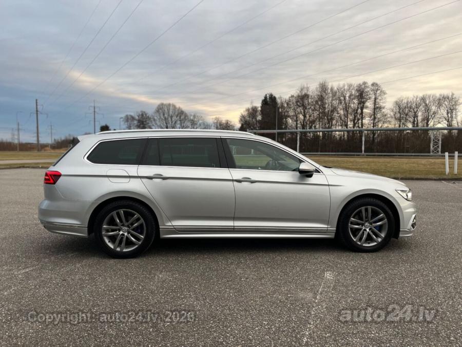 Grey Volkswagen Passat 2018 in Tallinn, with an engine capacity of 1.60 L and mileage of 203 thousand km for 15599 €, photo 4 on AUTOMOTO.COM.LV