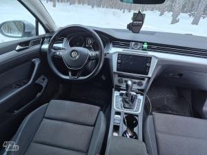 Grey Volkswagen Passat 2018 in Kaunas, with an engine capacity of 1.60 L and mileage of 285 thousand km for 9800 €, photo 18 on AUTOMOTO.COM.LV