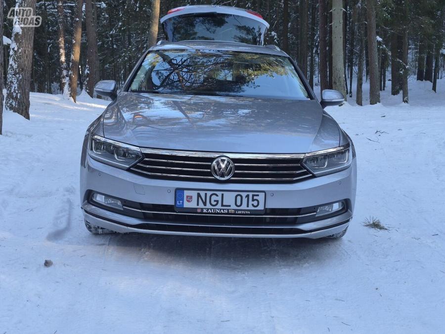 Grey Volkswagen Passat 2018 in Kaunas, with an engine capacity of 1.60 L and mileage of 285 thousand km for 9800 €, photo 26 on AUTOMOTO.COM.LV