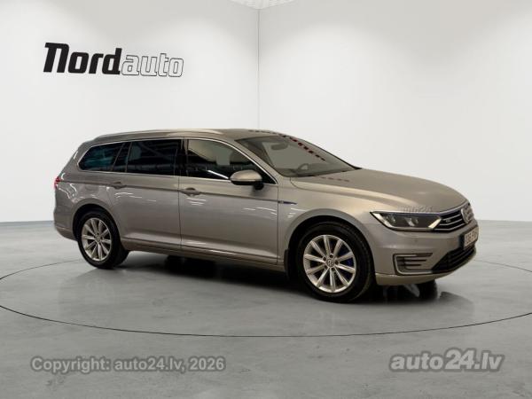 Grey Volkswagen Passat 2018 in Tallinn, with an engine capacity of 1.40 L and mileage of 133 thousand km for 17500 €, photo 7 on AUTOMOTO.COM.LV