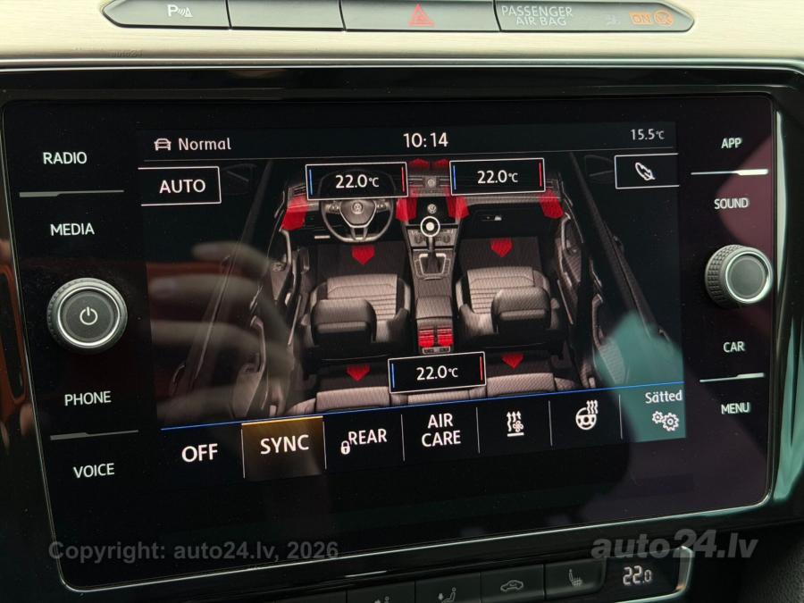 Grey Volkswagen Passat 2018 in Parnu, with an engine capacity of 2.00 L and mileage of 234 thousand km for 15900 €, photo 13 on AUTOMOTO.COM.LV