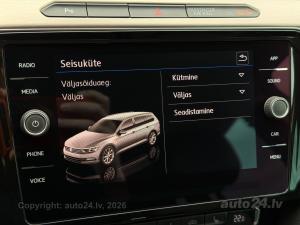 Grey Volkswagen Passat 2018 in Parnu, with an engine capacity of 2.00 L and mileage of 234 thousand km for 15900 €, photo 14 on AUTOMOTO.COM.LV