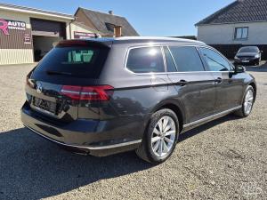 Grey Volkswagen Passat 2018 in Vilnius, with an engine capacity of 1.60 L and mileage of 216 thousand km for 12450 €, photo 5 on AUTOMOTO.COM.LV