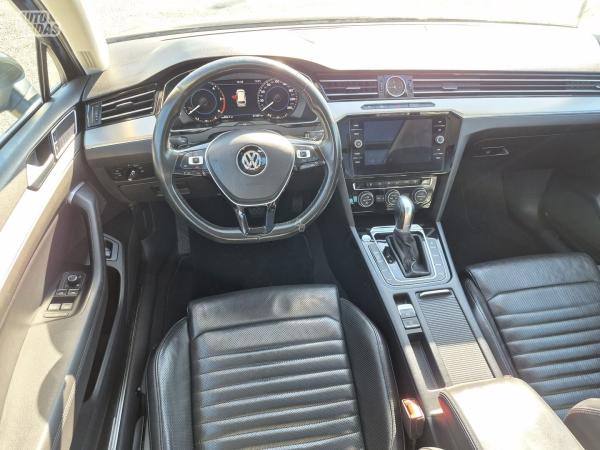 Pelēks Volkswagen Passat 2018 Viļņa, ar dzinēja tilpumu 1.60 L un nobraukumu 216 tūkst. km par 12450 €, foto 9 vietnē AUTOMOTO.COM.LV