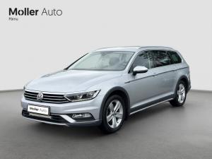 Pelēks Volkswagen Passat 2018 Pērnava, ar dzinēja tilpumu 2.00 L un nobraukumu 234 tūkst. km par 15650 €, foto  vietnē AUTOMOTO.COM.LV