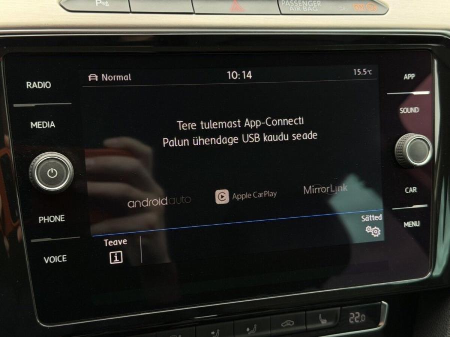 Pelēks Volkswagen Passat 2018 Pērnava, ar dzinēja tilpumu 2.00 L un nobraukumu 234 tūkst. km par 15650 €, foto 12 vietnē AUTOMOTO.COM.LV