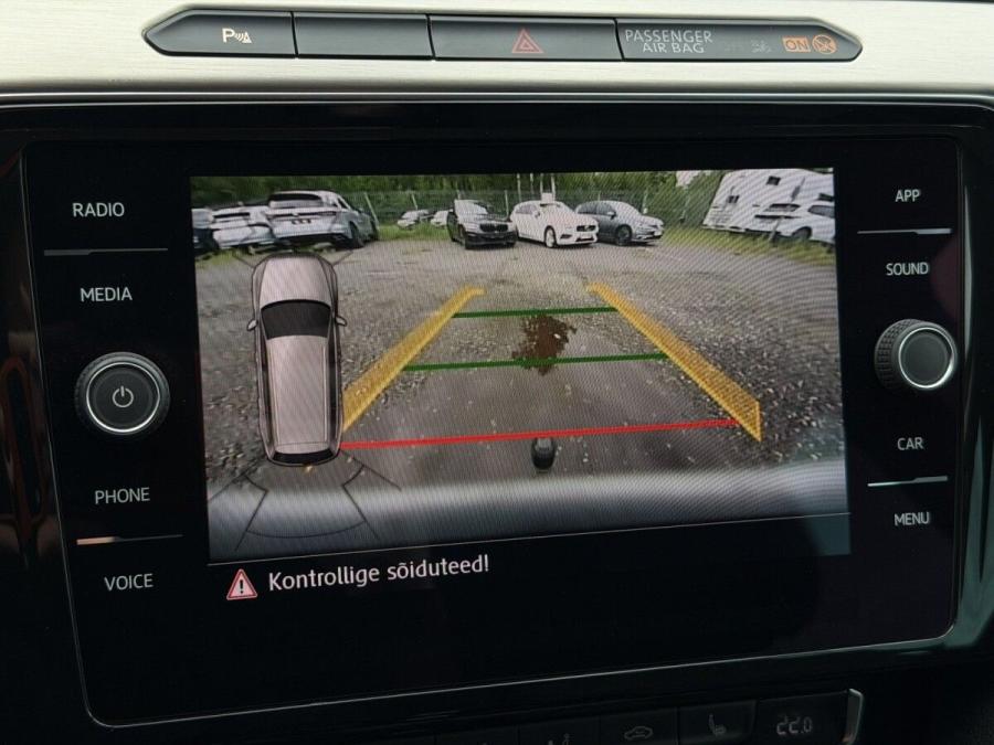 Pelēks Volkswagen Passat 2018 Pērnava, ar dzinēja tilpumu 2.00 L un nobraukumu 234 tūkst. km par 15650 €, foto 16 vietnē AUTOMOTO.COM.LV