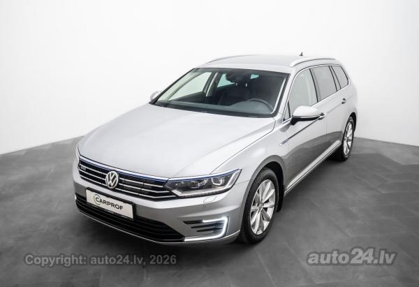 Grey Volkswagen Passat 2018 in Tallinn, with an engine capacity of 1.40 L and mileage of 196 thousand km for 11999 €, photo 1 on AUTOMOTO.COM.LV