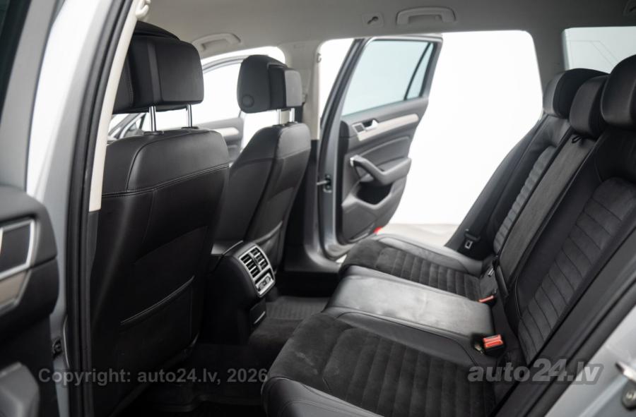 Grey Volkswagen Passat 2018 in Tallinn, with an engine capacity of 1.40 L and mileage of 196 thousand km for 11999 €, photo 9 on AUTOMOTO.COM.LV