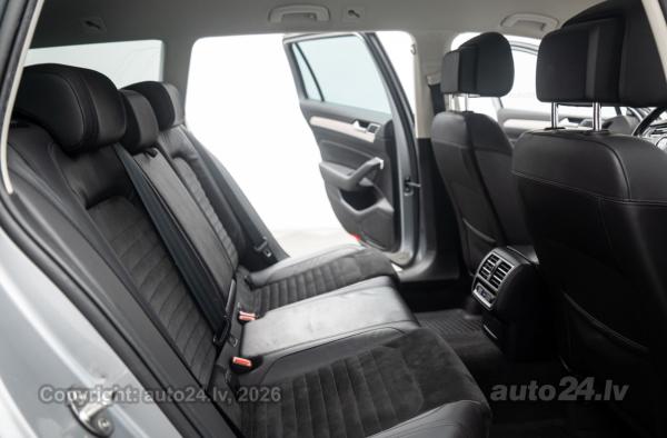 Grey Volkswagen Passat 2018 in Tallinn, with an engine capacity of 1.40 L and mileage of 196 thousand km for 11999 €, photo 9 on AUTOMOTO.COM.LV
