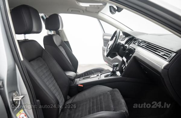 Grey Volkswagen Passat 2018 in Tallinn, with an engine capacity of 1.40 L and mileage of 196 thousand km for 11999 €, photo 10 on AUTOMOTO.COM.LV