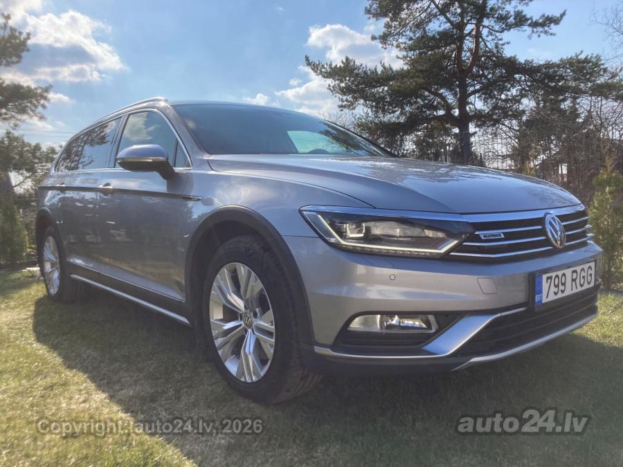 Grey Volkswagen Passat 2018 in Tallinn, with an engine capacity of 2.00 L and mileage of 132 thousand km for 19800 €, photo 1 on AUTOMOTO.COM.LV