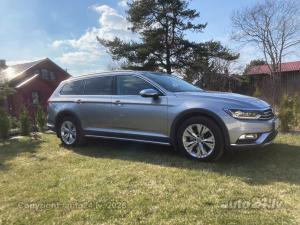 Grey Volkswagen Passat 2018 in Tallinn, with an engine capacity of 2.00 L and mileage of 132 thousand km for 19800 €, photo 6 on AUTOMOTO.COM.LV
