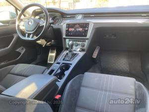 Grey Volkswagen Passat 2018 in Tallinn, with an engine capacity of 2.00 L and mileage of 132 thousand km for 19800 €, photo 9 on AUTOMOTO.COM.LV