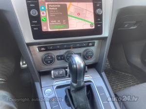 Grey Volkswagen Passat 2018 in Tallinn, with an engine capacity of 2.00 L and mileage of 132 thousand km for 19800 €, photo 14 on AUTOMOTO.COM.LV